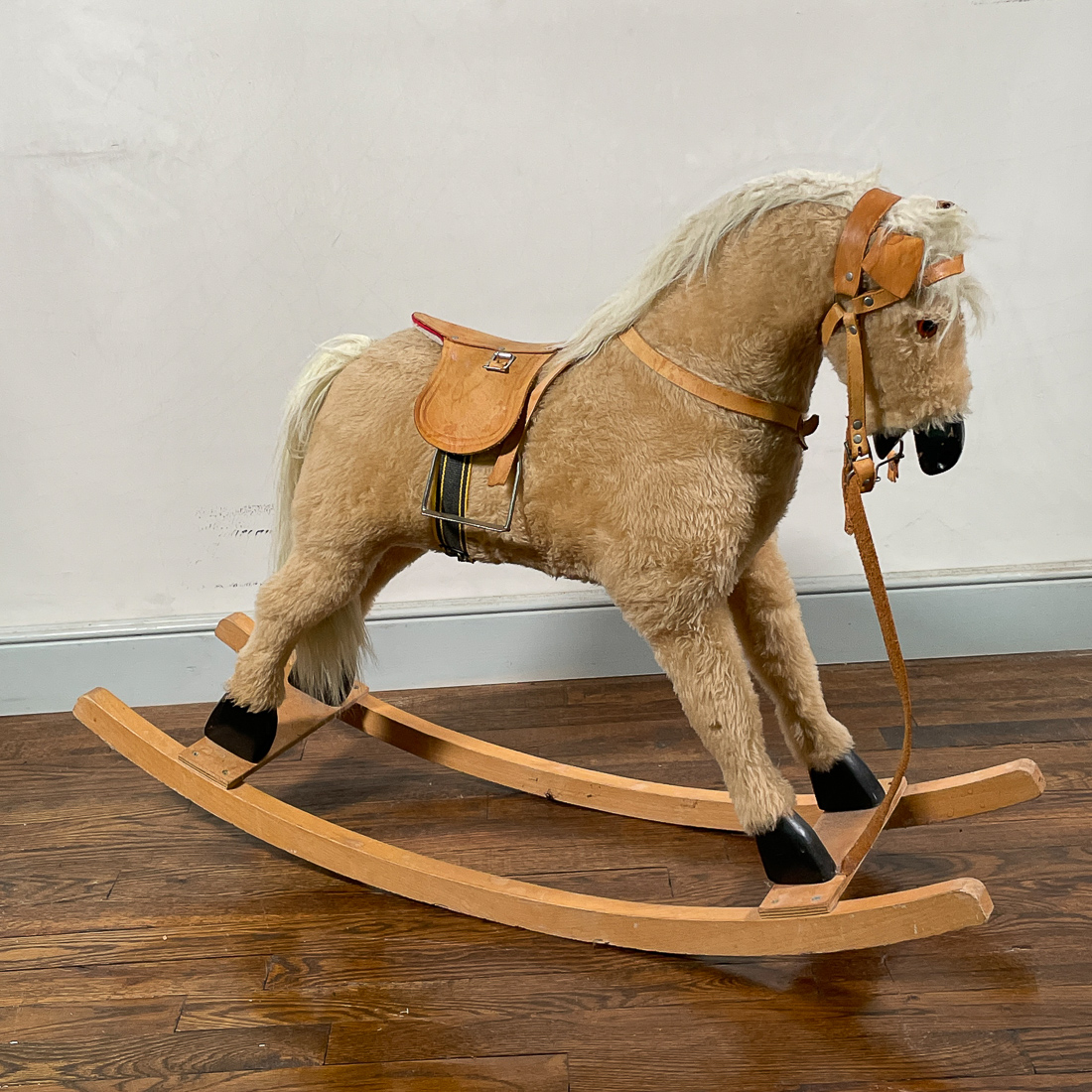 ROCKING HORSE