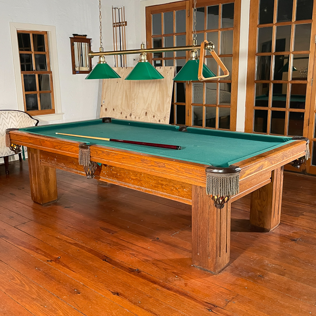 CUSTOM MADE POOL TABLE
