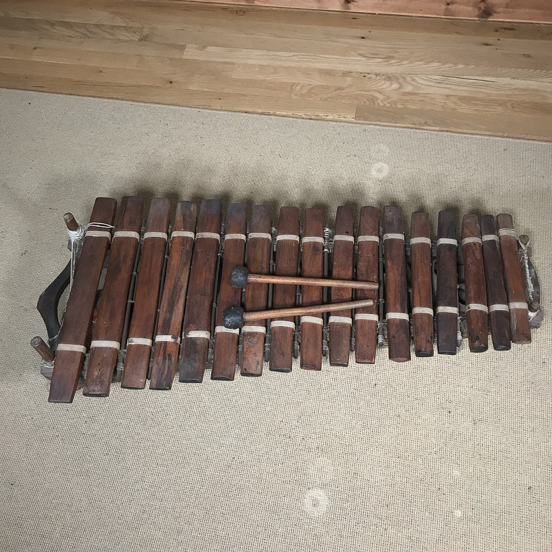 VINTAGE AFRICAN BALAFON